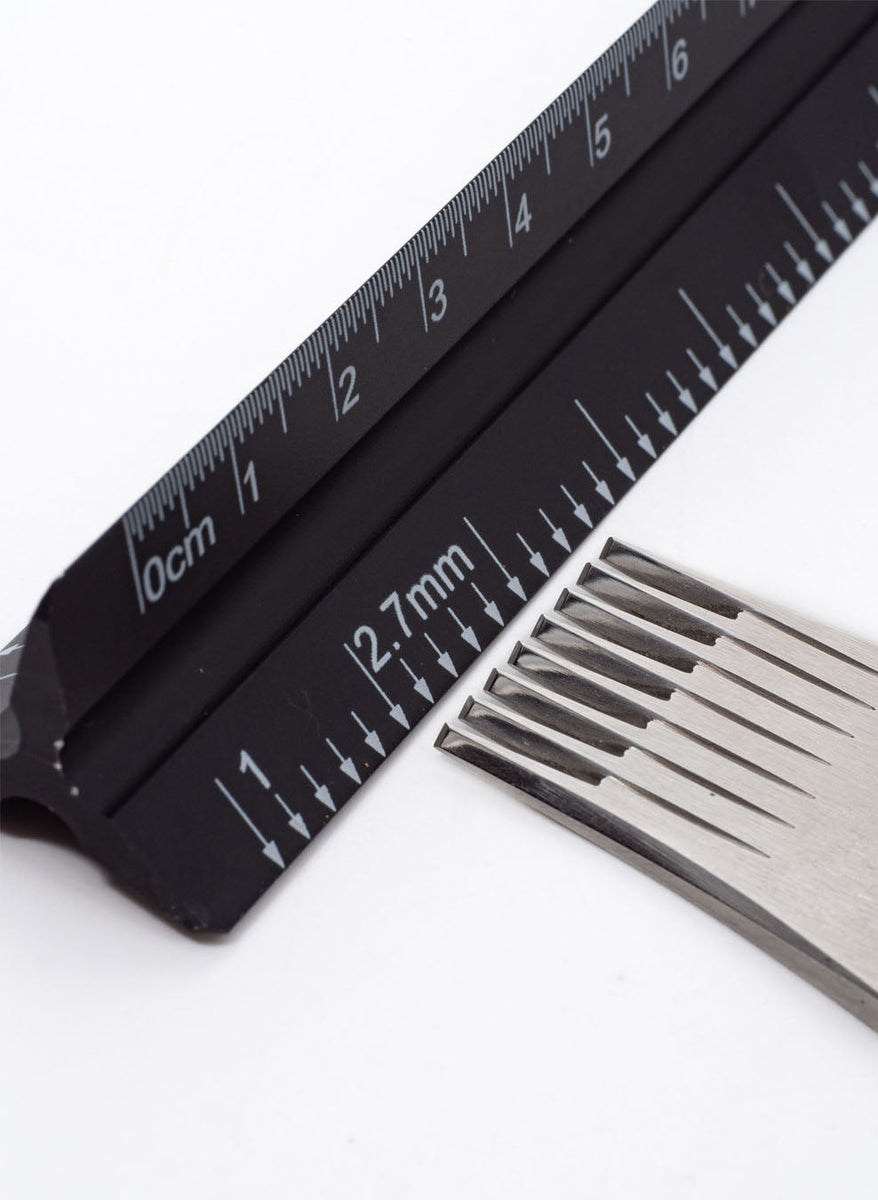 Kevin Lee triangular ruler for cm and stitches per inch